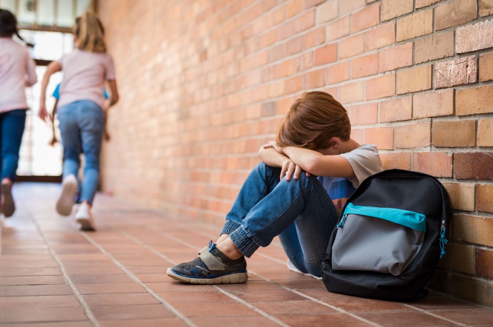 ¿Sabías que existen 6 tipos de acoso escolar? Así puedes prevenirlos